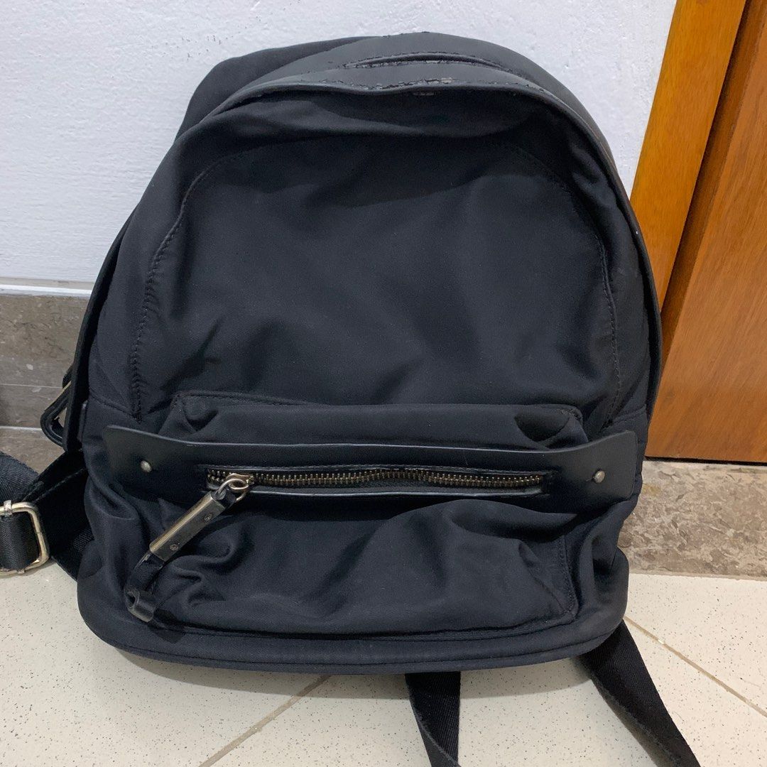 Backpack Tas Ransel Hitam Sedang Mirip Pull&Bear, Fesyen Wanita, Tas ...