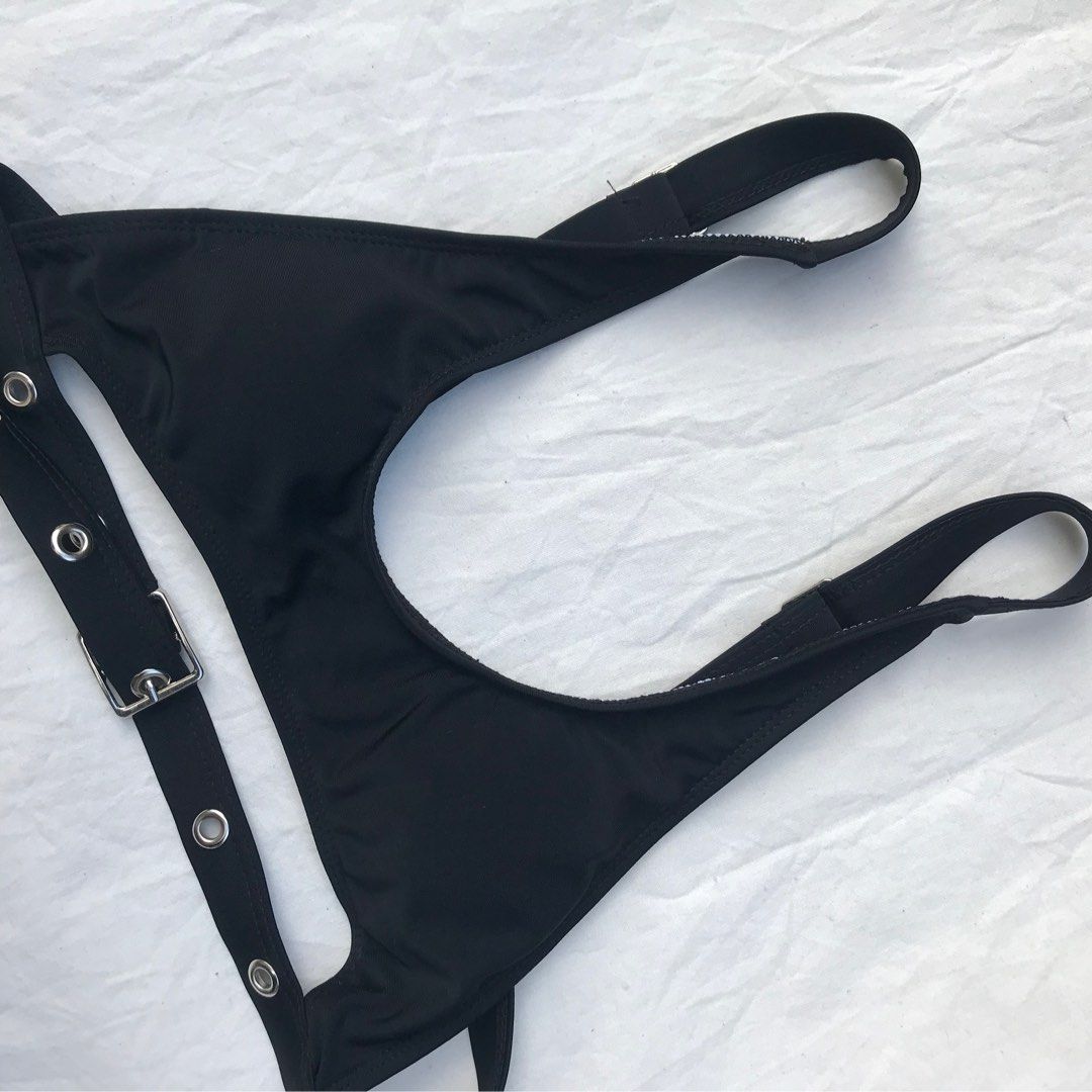black belt buckle bikini, Fesyen Wanita, Pakaian Wanita, Lainnya di ...