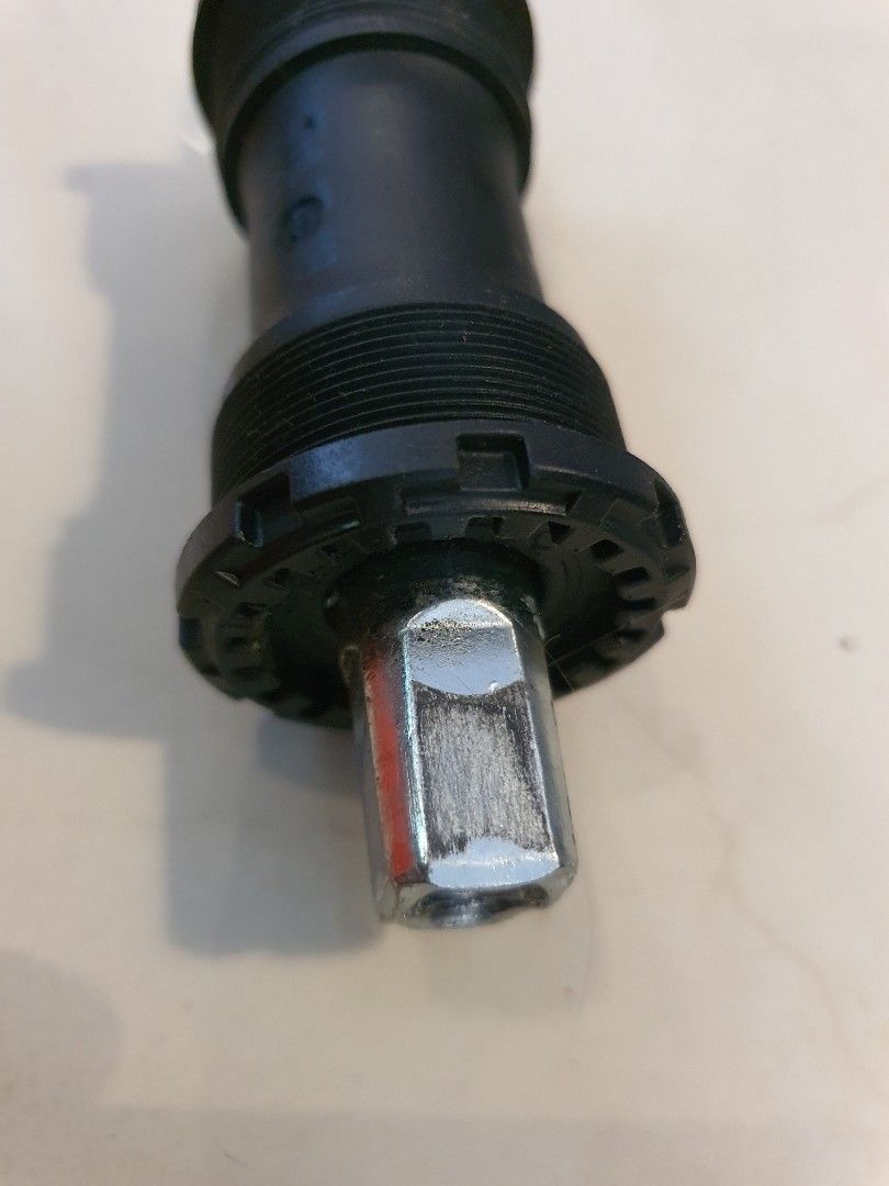 Brompton Bottom Bracket, Sports Equipment, Bicycles & Parts, Parts ...