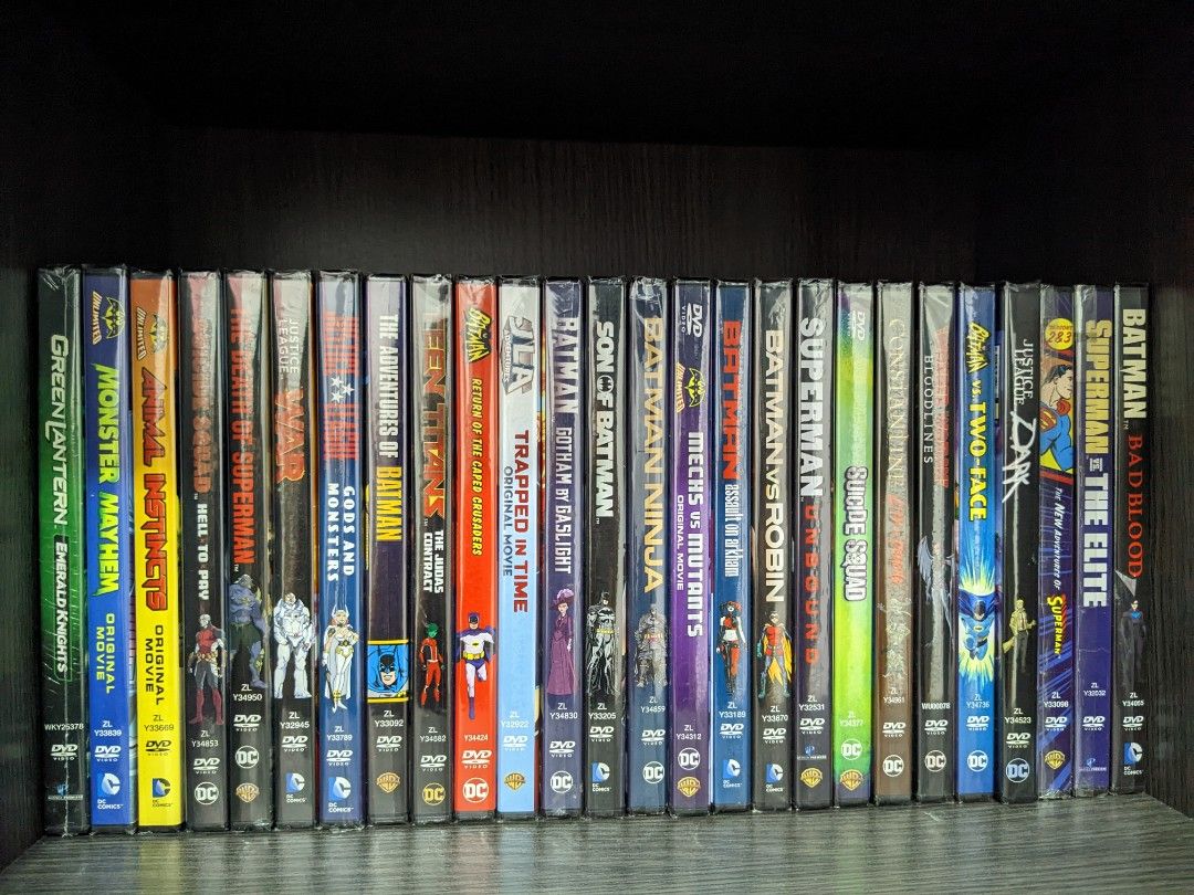 [Bundle] DC Animated DVD (Batman, Superman, Justice League, Suicide ...