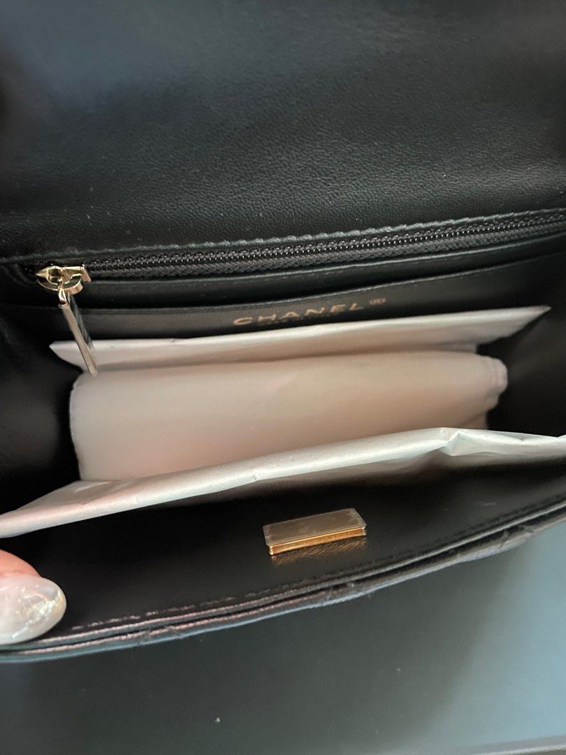 Chanel Mini CF 17 cm, 名牌, 手袋及銀包 - Carousell