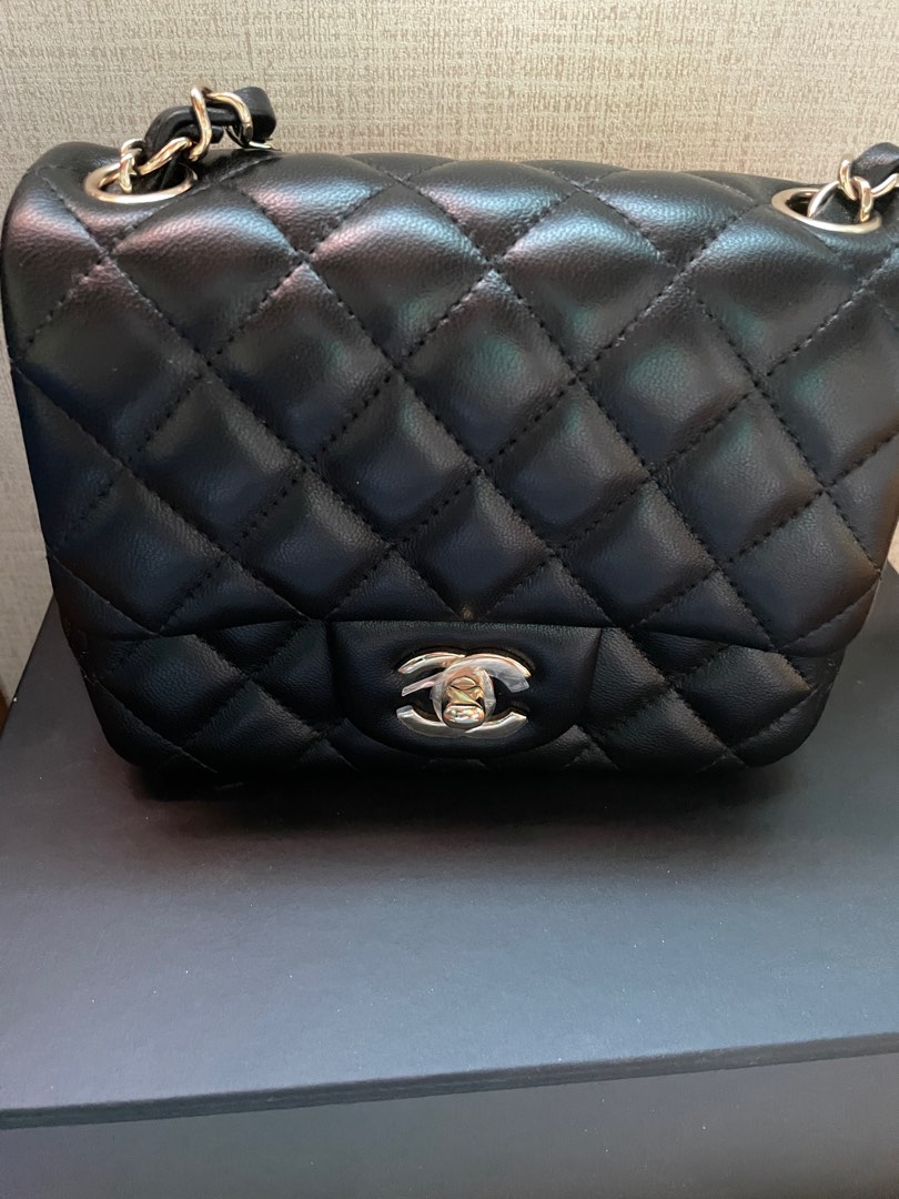 Chanel Mini CF 17 cm, 名牌, 手袋及銀包 - Carousell