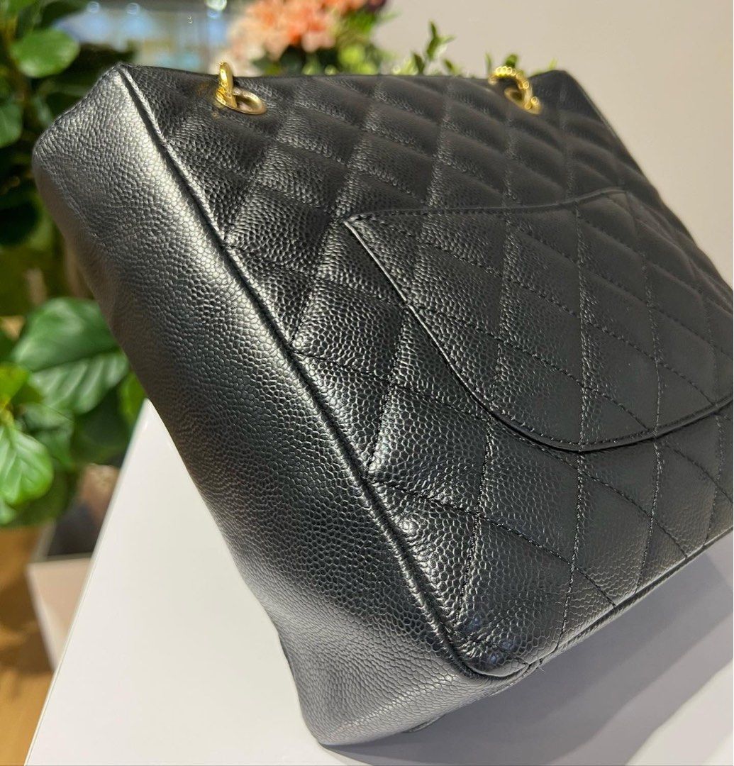 CHANEL PST VINTAGE BLACK CAVIAR 24K GHW, Luxury, Bags & Wallets on ...