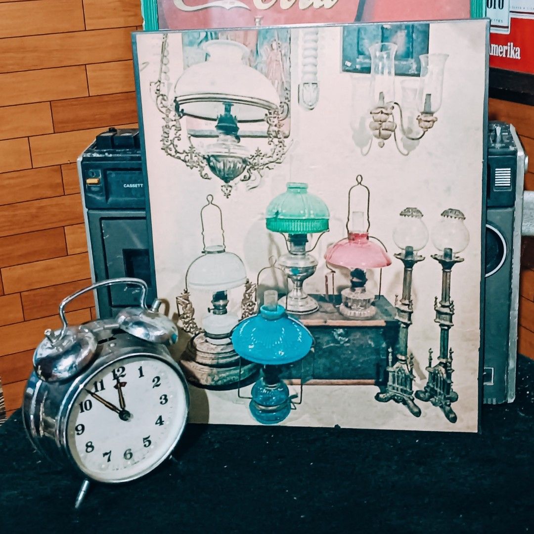 CLASSIC POSTER, Furniture & Home Living, Home Decor, Frames & Pictures ...