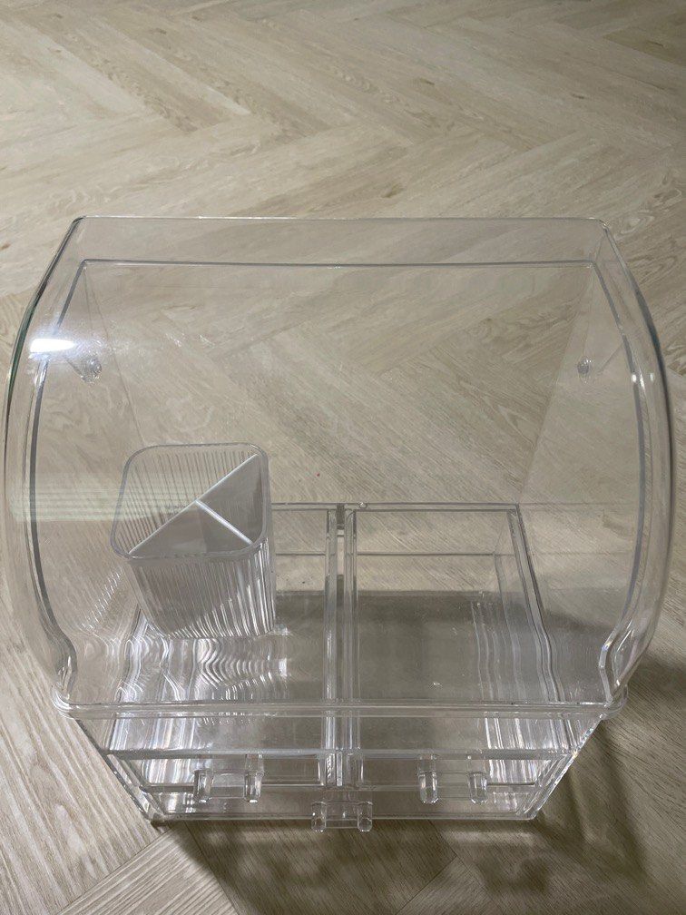 Clear acrylic organiser, Women's Fashion, Jewelry & Organisers ...