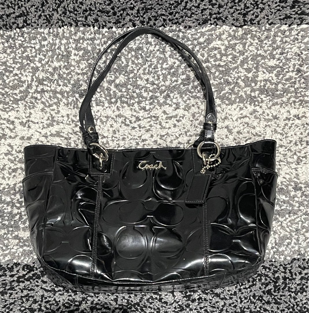 COACH, Luxury, Bags & Wallets on Carousell