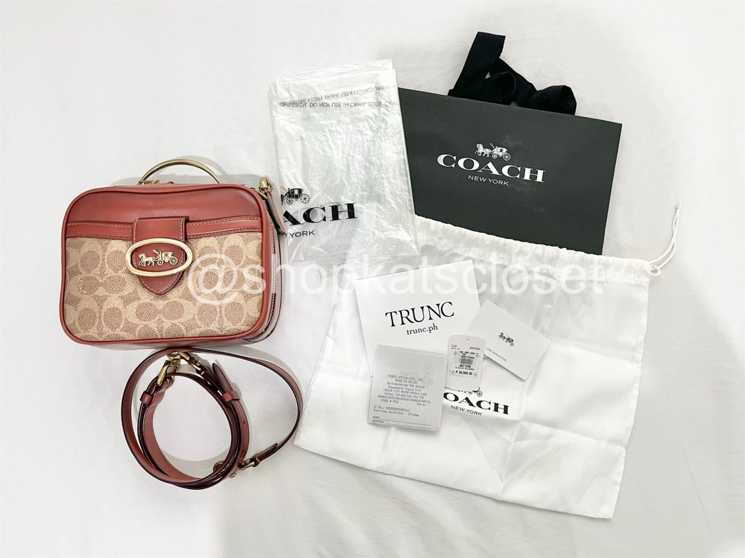 Authentic Coach Riley Lunchbox Bag, Luxury, Bags & Wallets on Carousell