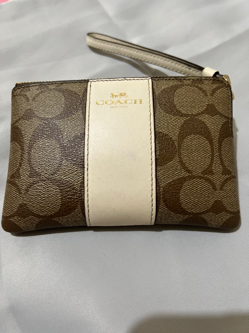 Coach Wallet, Women's Fashion, Bags & Wallets, Wallets & Card holders ...