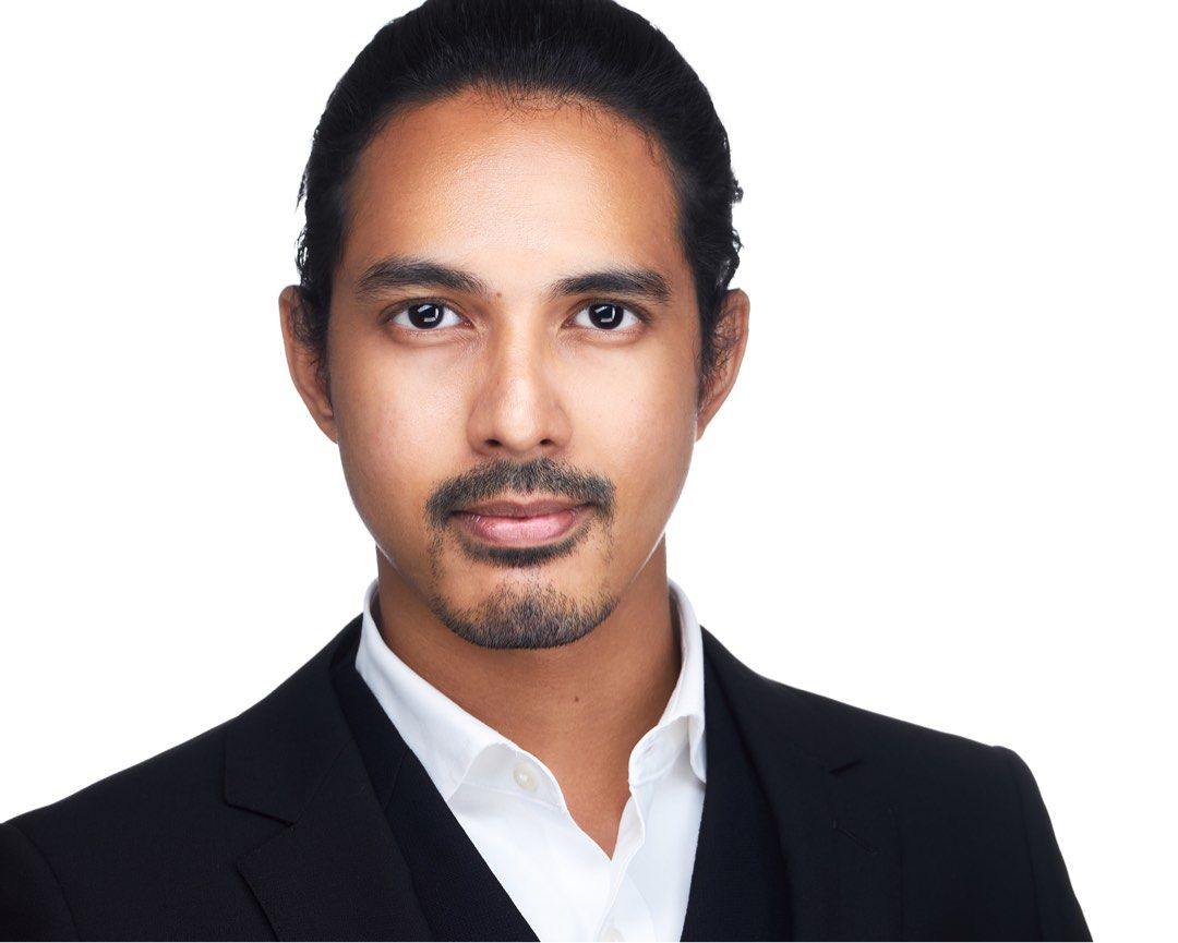 Onsite Corporate Portrait Profile Photo Headshot Photograph Photoshoot ...