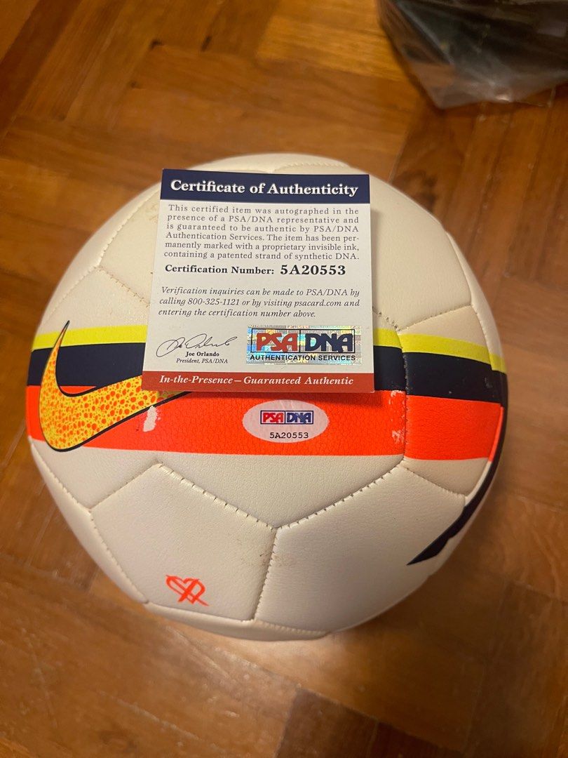 Cristiano Ronaldo signed ball PSA/DNA, Hobbies & Toys, Memorabilia ...