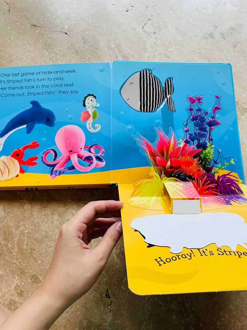 DK Pop-Up Peekaboo: Under The Sea, Hobbies & Toys, Books & Magazines ...