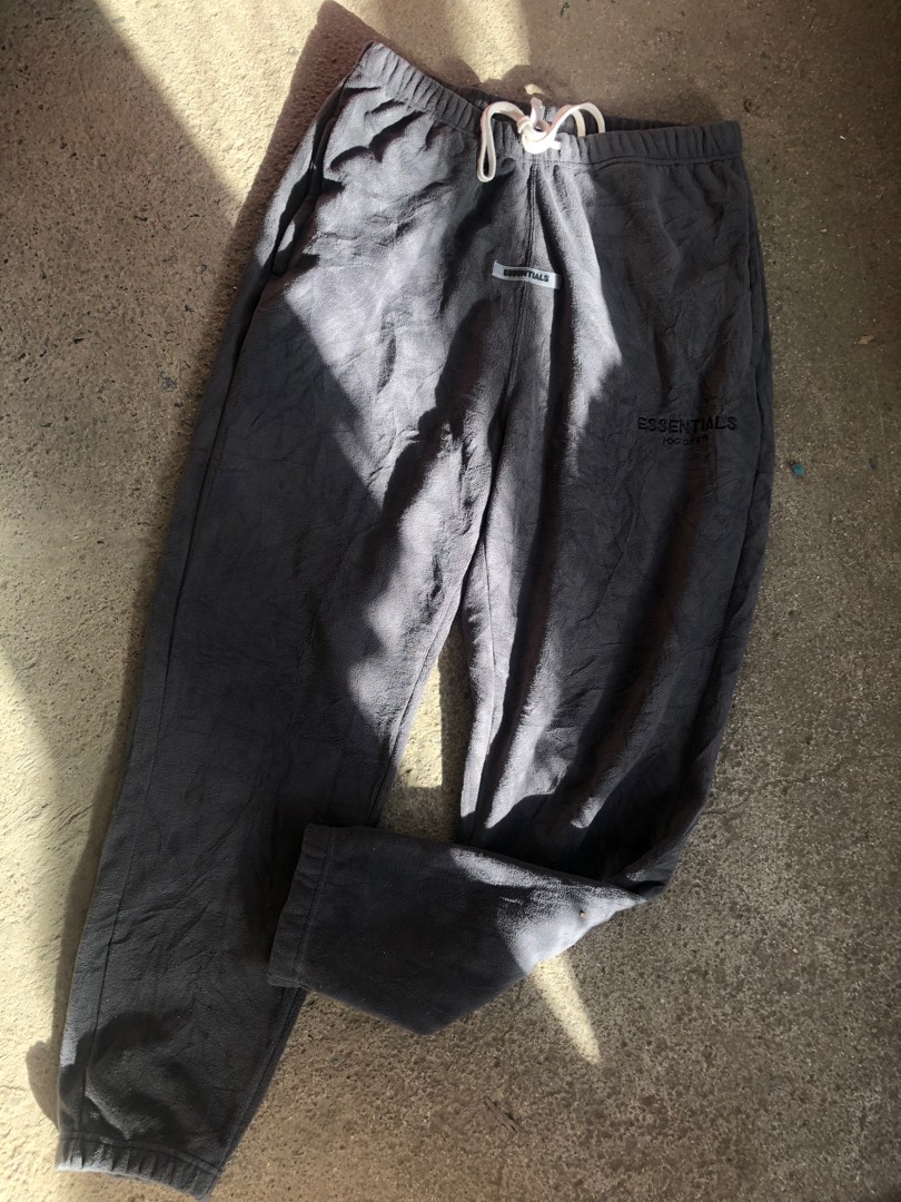 ESSENTIALS FOG 6TH, Men's Fashion, Bottoms, Joggers on Carousell