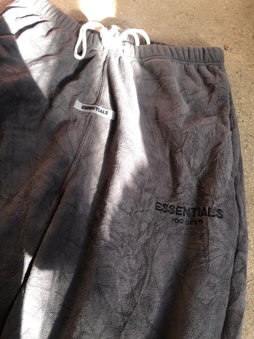 ESSENTIALS FOG 6TH, Men's Fashion, Bottoms, Joggers on Carousell