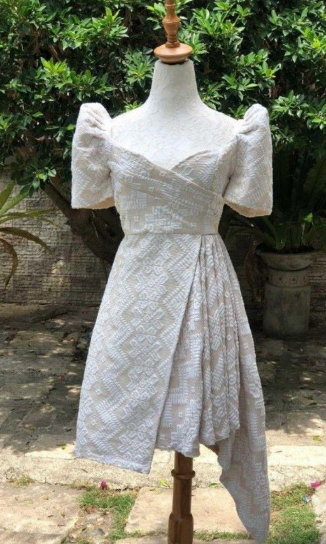 FOR RENT:INABEL ILOKO MODERN FILIPINIANA (FOR GRADUATION OR OATH TAKING ...