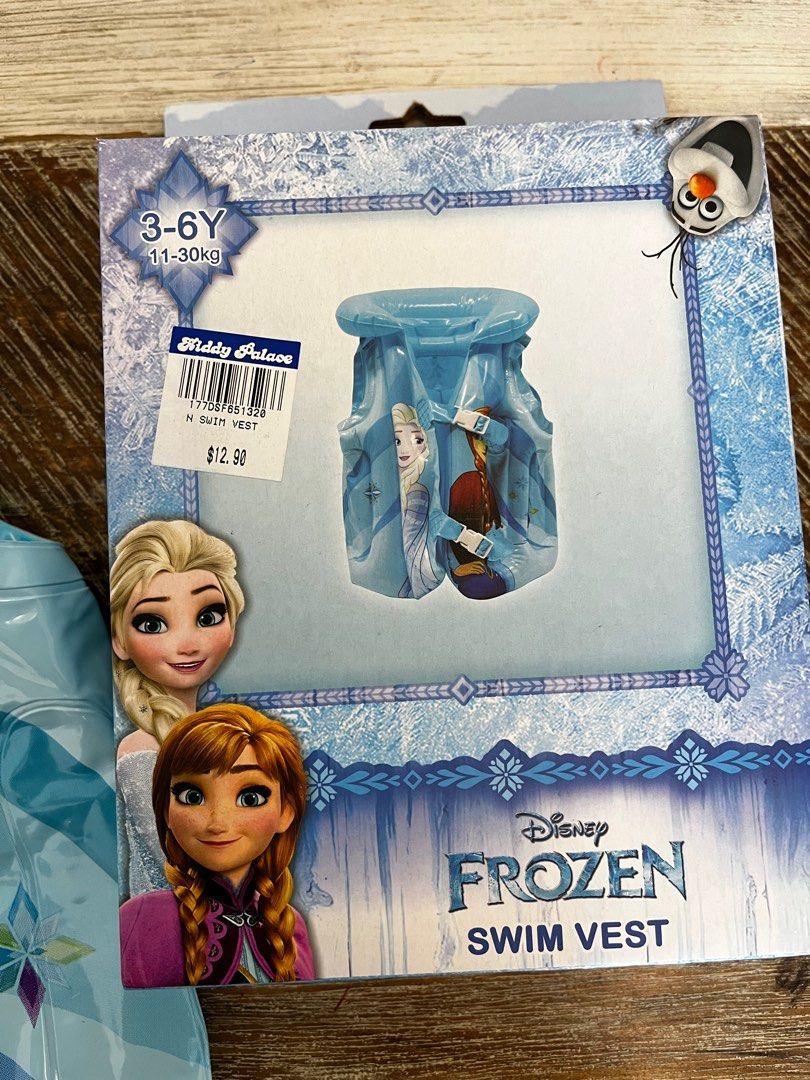 Frozen swim vest (for blessing), Babies & Kids, Babies & Kids Fashion ...