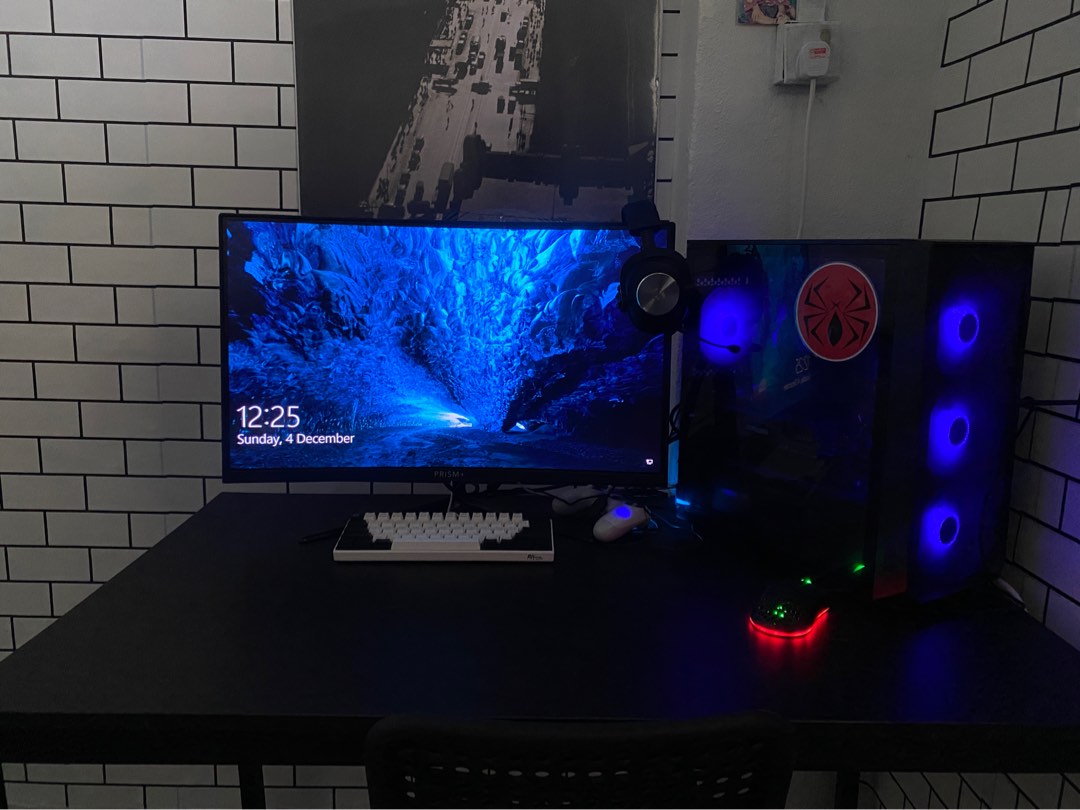 Gaming PC Aftershock Whole Set Up, Computers & Tech, Desktops on Carousell