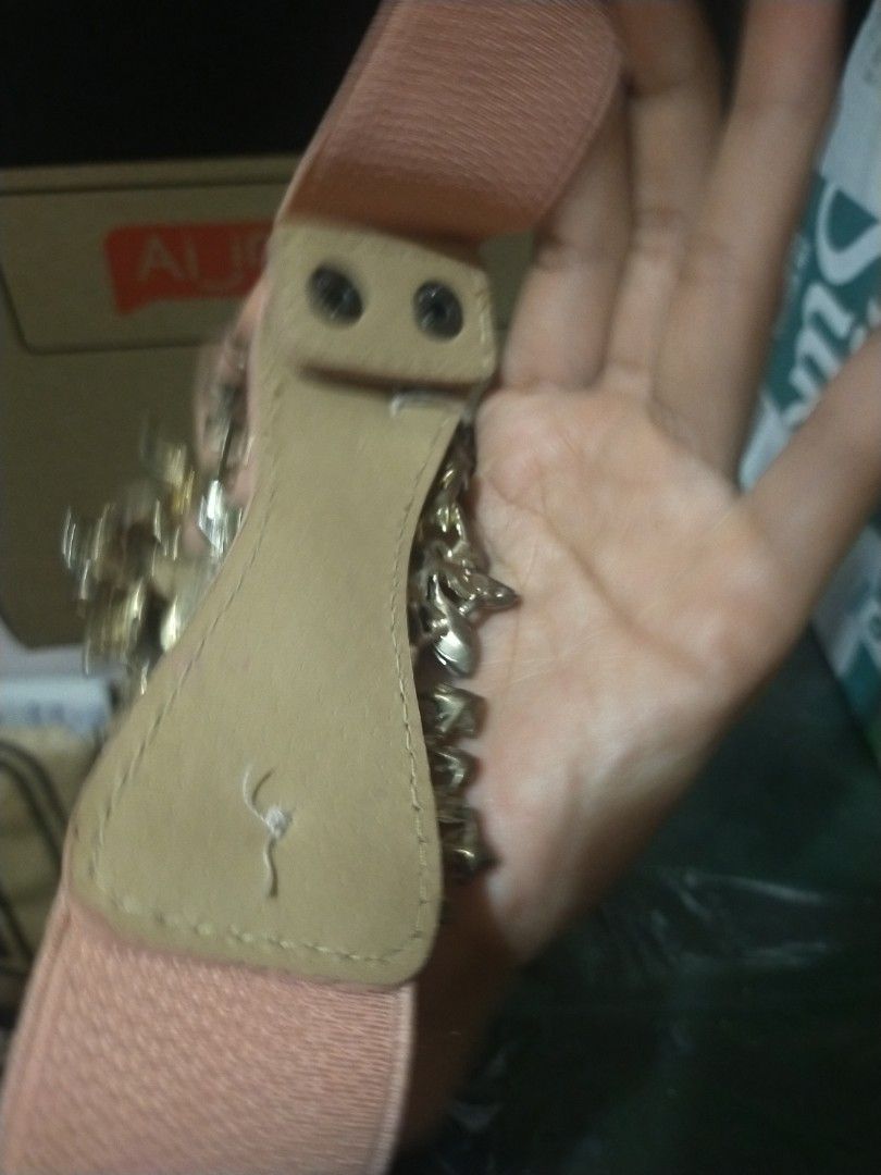 Garterized belt with stone, Women's Fashion, Watches & Accessories ...