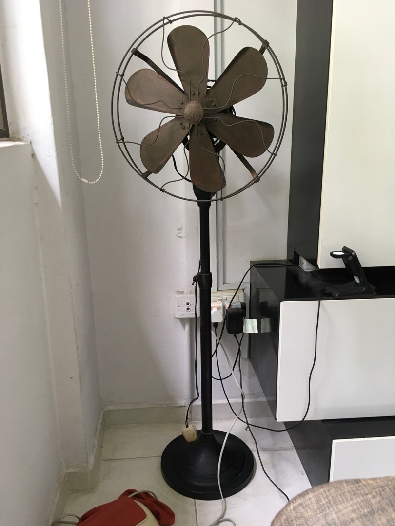 GE- Vintage Standing Fan, Hobbies & Toys, Memorabilia & Collectibles ...