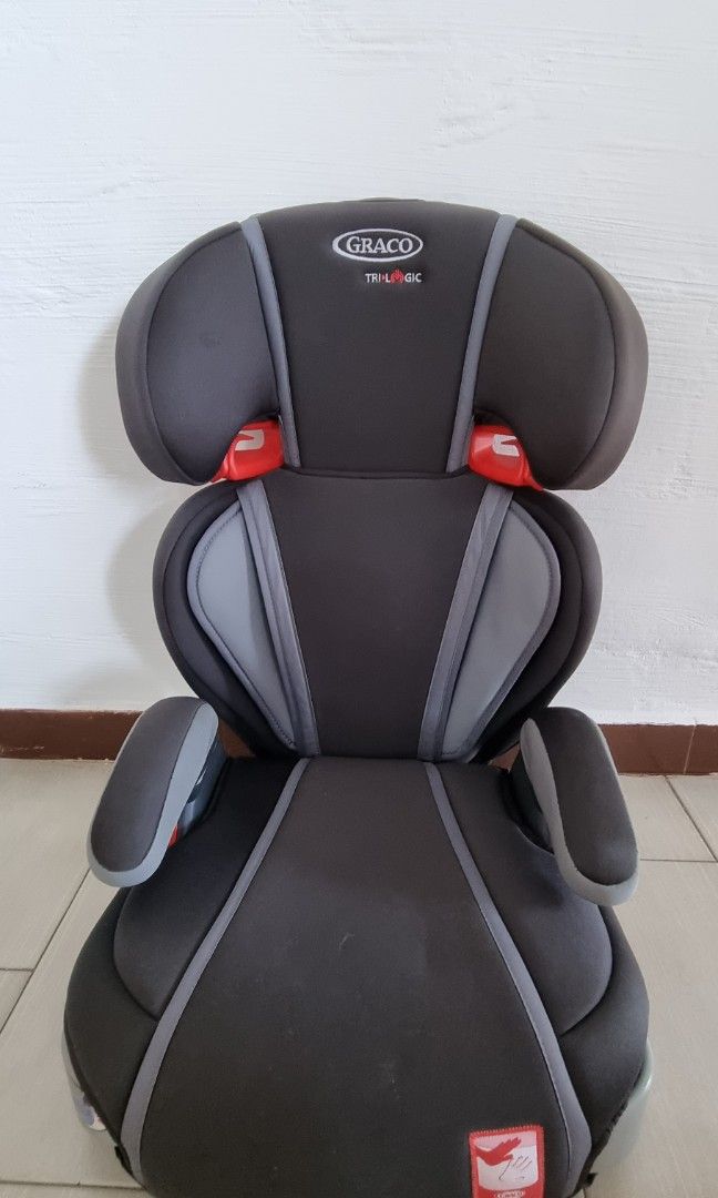 Graco TriLogic booster seat, Babies & Kids, Going Out, Car Seats on ...