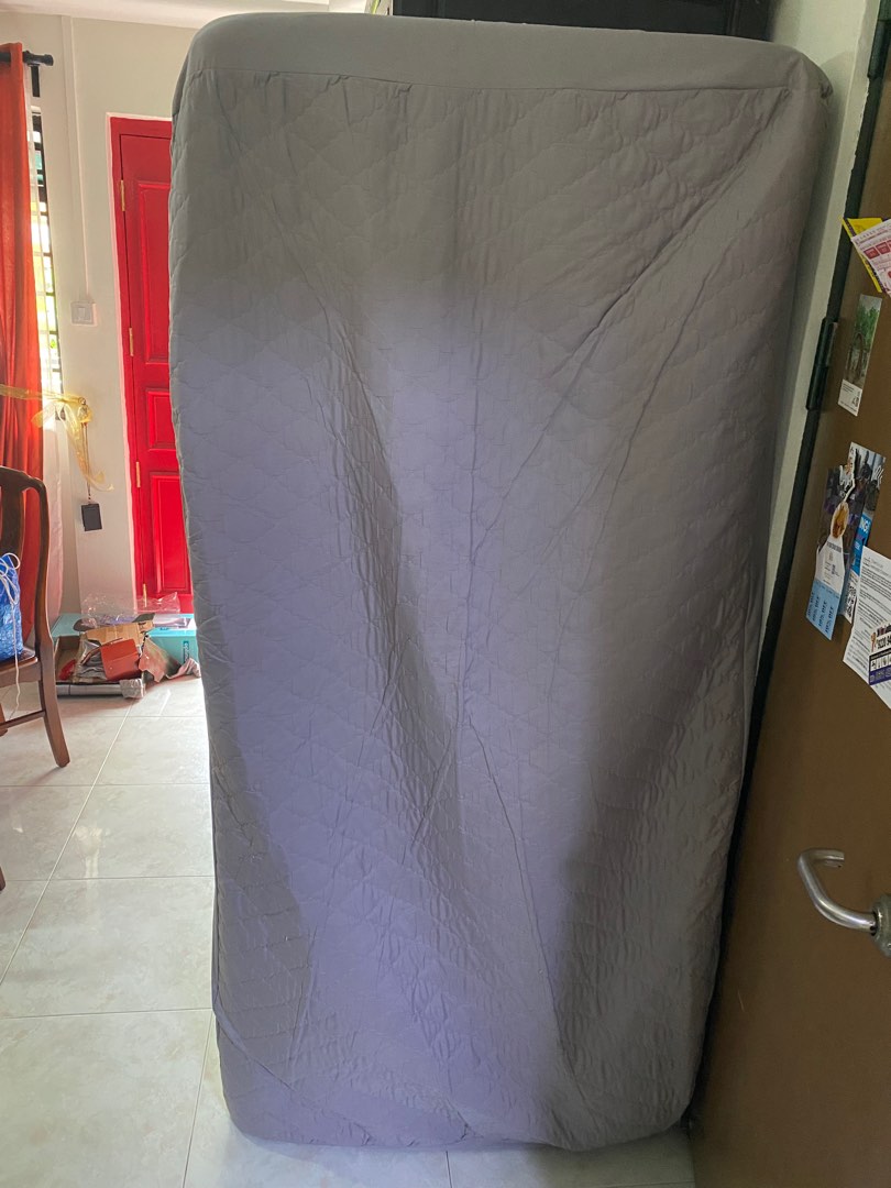 Hamarvik IKEA mattress, Furniture & Home Living, Furniture, Bed Frames ...