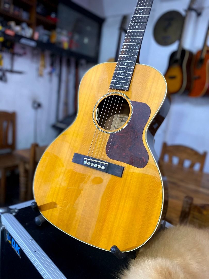 Headway Vintage HCL-45S Parlor Guitar, Hobbies & Toys, Music & Media, Musical Instruments on ...