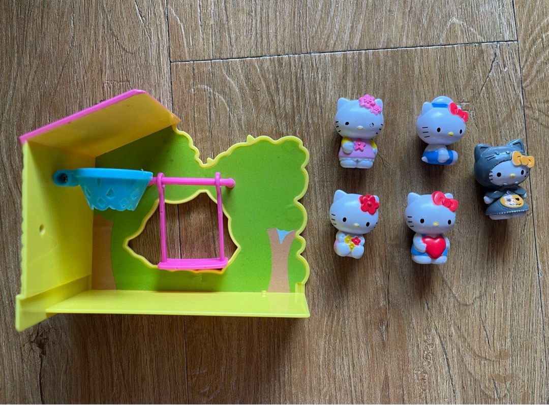 Hello Kitty Mini figures toy set, Hobbies & Toys, Toys & Games on Carousell