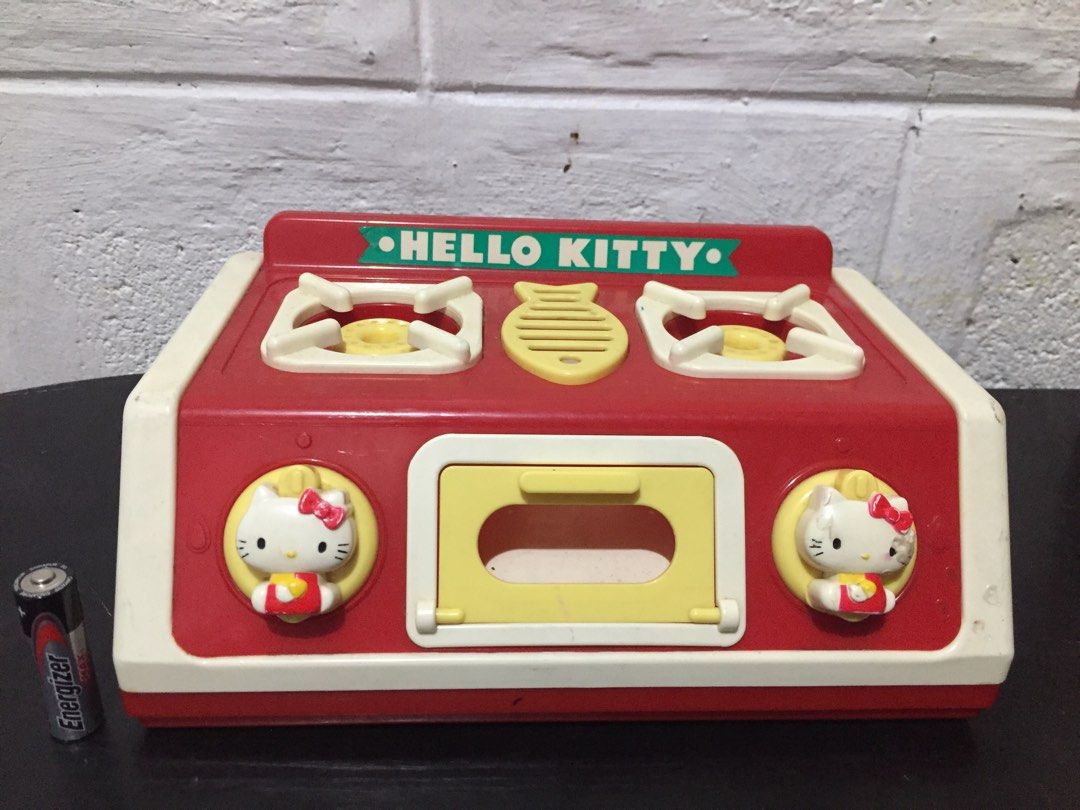 Hello Kitty Stove, Hobbies & Toys, Toys & Games on Carousell