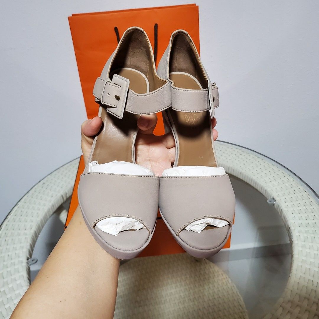 Hermes full leather heel, Luxury, Sneakers & Footwear on Carousell