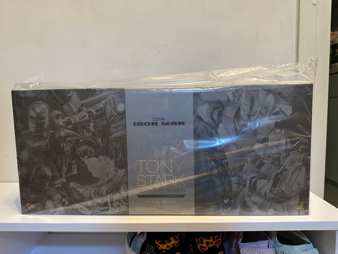 Hottoys Tony Stark Mech Test Version, 興趣及遊戲, 玩具 & 遊戲類 - Carousell