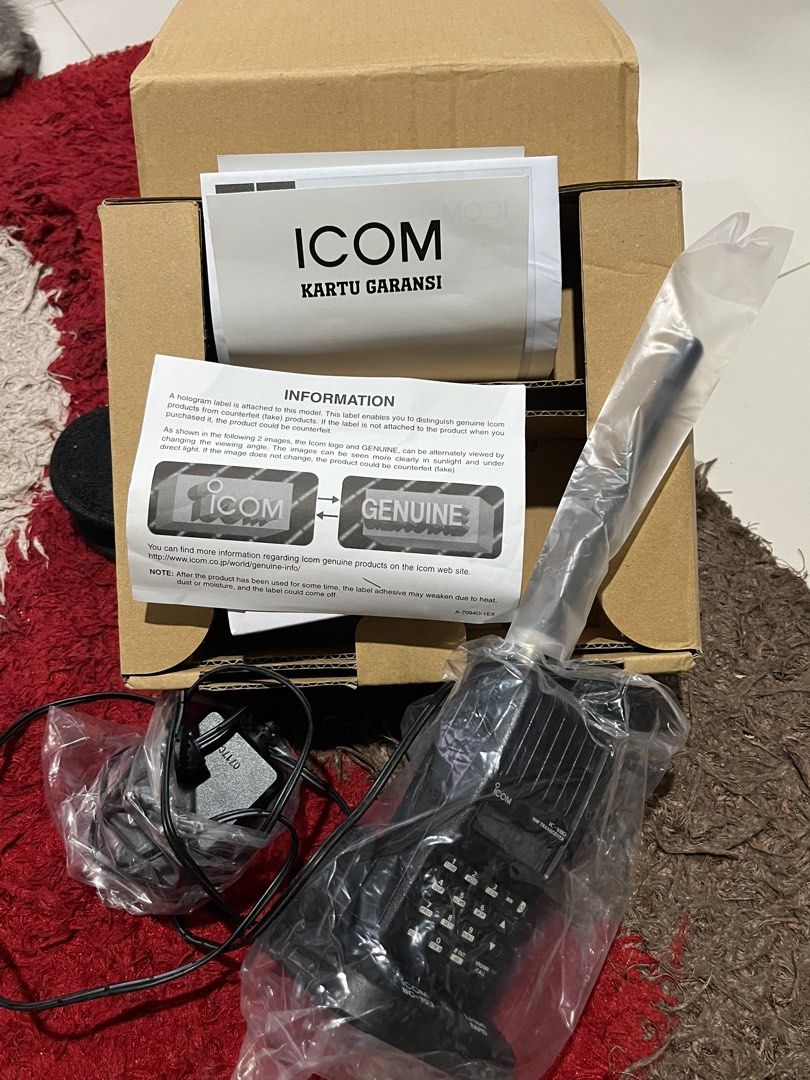 Ht Icom Ic V80 Japan Elektronik Lainnya Di Carousell
