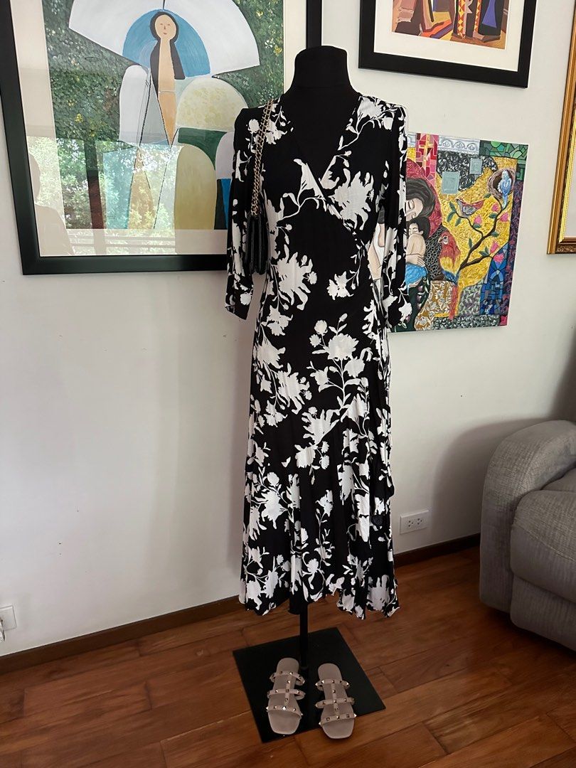 Johanna Ortiz x H&M B&W wrap around dress, Women's Fashion, Dresses ...