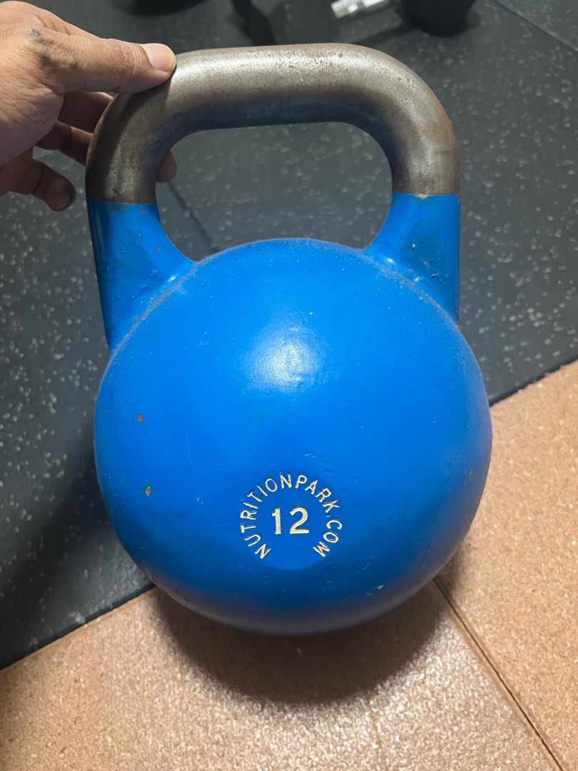Kettlebell 12kg, Sports Equipment, Exercise & Fitness, Weights ...