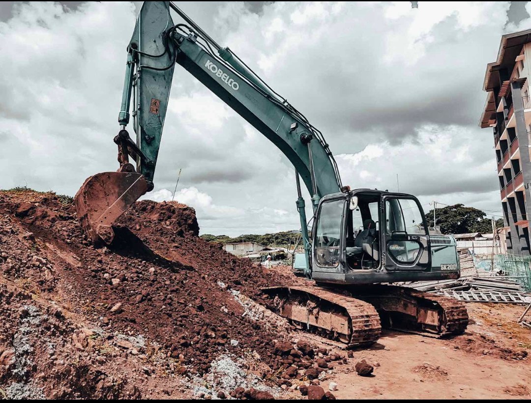 Kobelco Backhoe SK 200-8 Rush For Sale, Commercial & Industrial ...