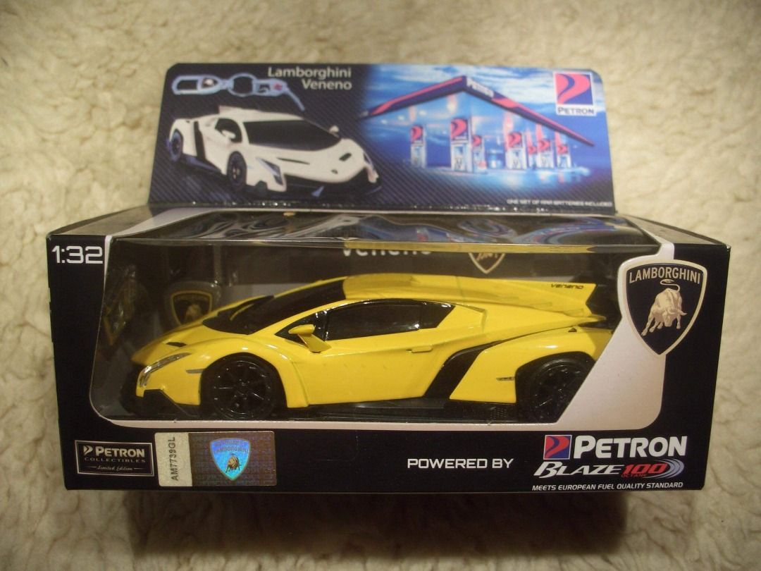Lamborghini Venemo Petron, Hobbies & Toys, Memorabilia & Collectibles ...