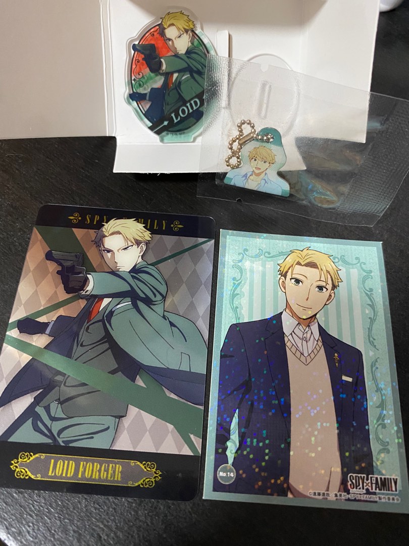 Loid Forger set, Hobbies & Toys, Memorabilia & Collectibles, J-pop on ...