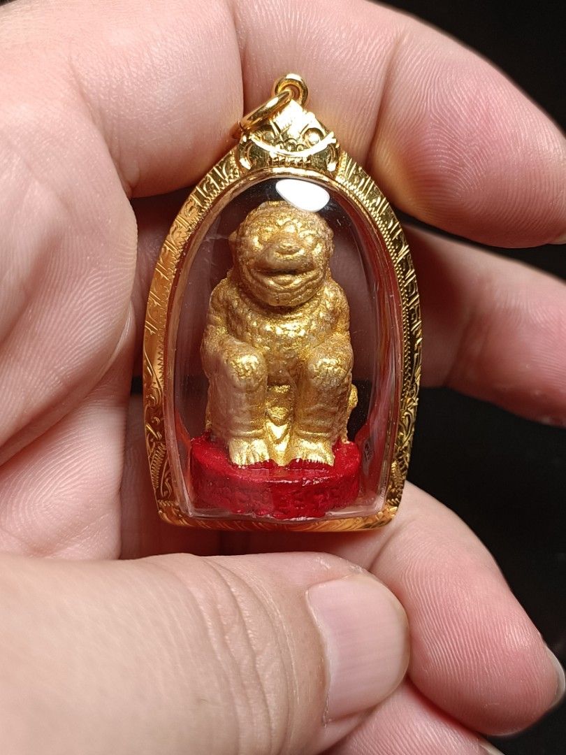 LP Moon Hanuman KMK # 龙婆满理事版灵猴#2543, Hobbies & Toys, Memorabilia ...