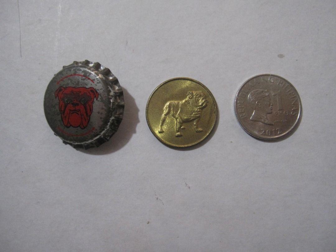 Mack Truck Bulldog Token & Red Dog Pin, Hobbies & Toys, Memorabilia ...