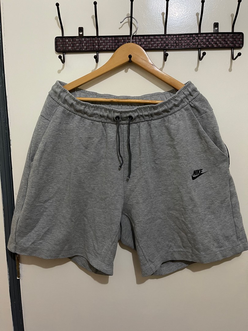 Nike TF Tech Fleece Gray Shorts XL, Men's Fashion, Bottoms, Shorts on ...