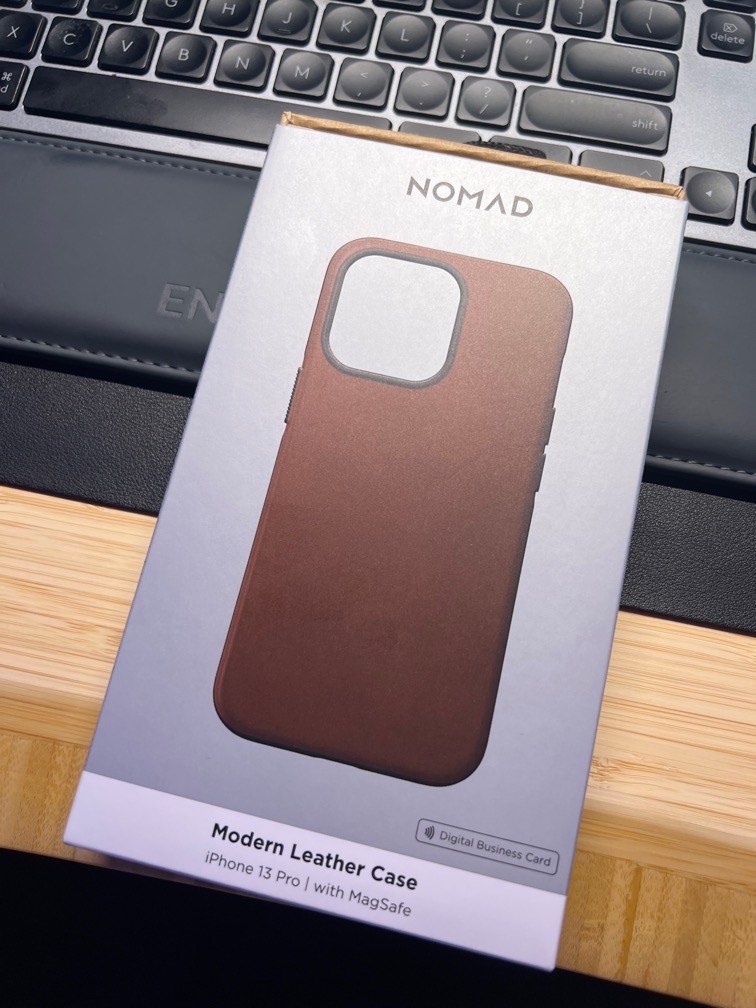 NOMAD Modern Leather Case iPhone 13 Pro Horween Leather, Mobile Phones ...