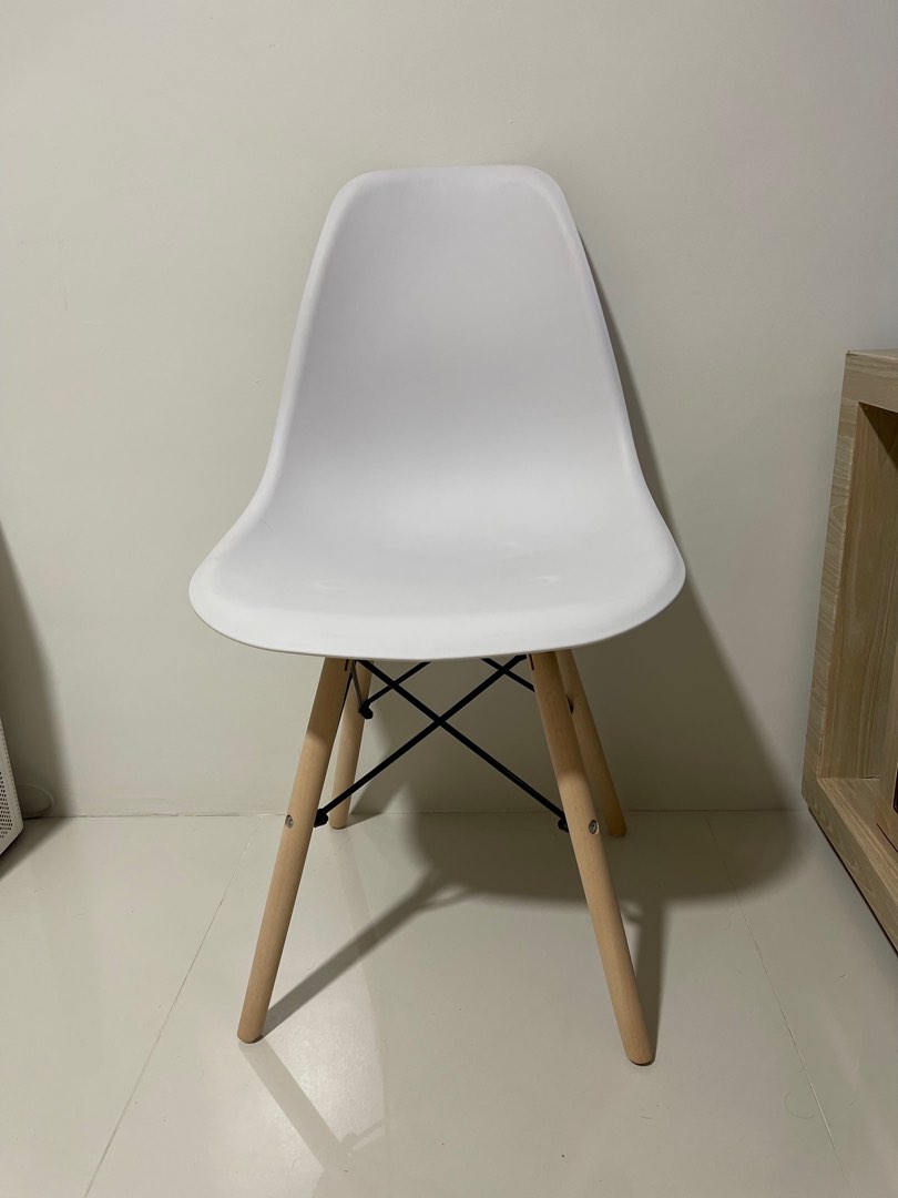 Nordic Chair (White Aesthetic), Furniture & Home Living, Furniture ...