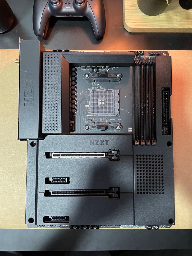 NZXT N7 B550 AMD Motherboard (Matte Black), Computers & Tech, Parts ...