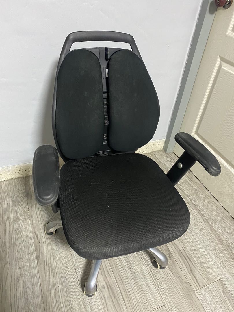 Old ergonomic computer chair, Furniture & Home Living, Furniture ...