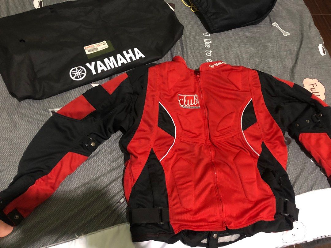 Original Yamaha jacket brand with paddings, Men's Fashion, Coats ...