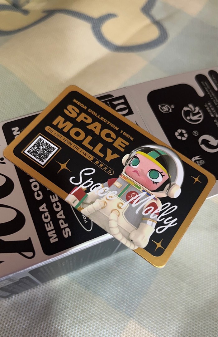 Popmart MEGA collection space Molly 100% - Secret Version, Hobbies ...