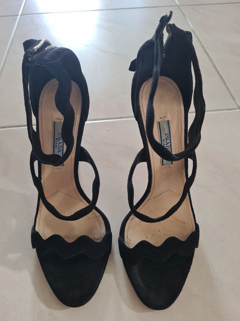 Prada heels, Women's Fashion, Footwear, Heels on Carousell