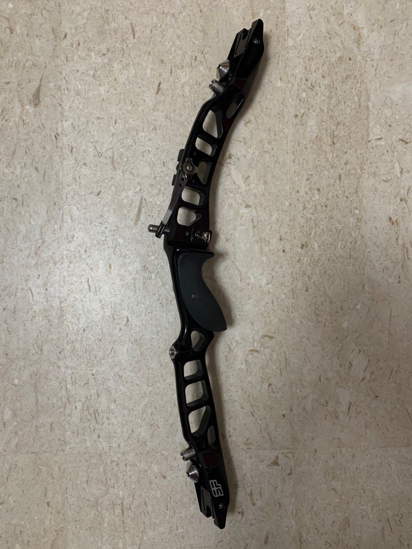 SF Forged Recurve Bow Riser (Black), Sports Equipment, Other Sports ...