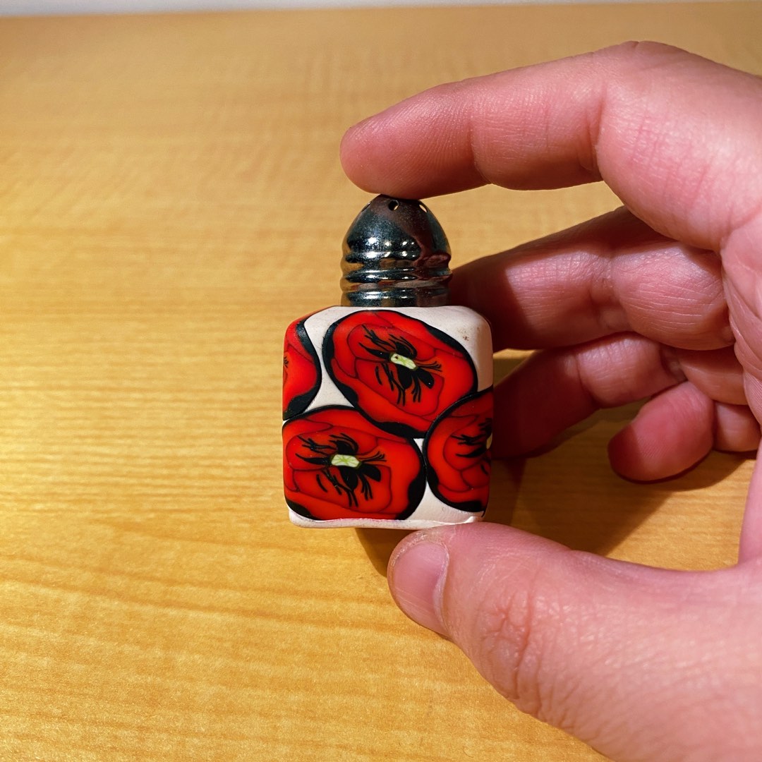 Salt shaker, Hobbies & Toys, Memorabilia & Collectibles, Vintage ...