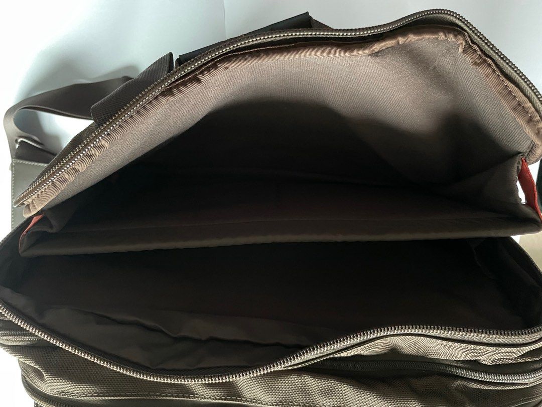 Samsonite soft briefcase / laptop bag, Men's Fashion, Bags, Briefcases ...