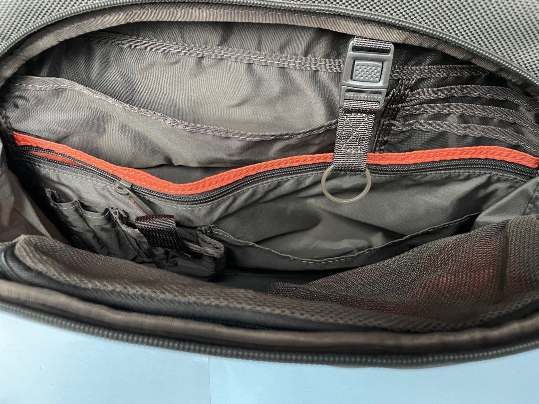 Samsonite soft briefcase / laptop bag, Men's Fashion, Bags, Briefcases ...