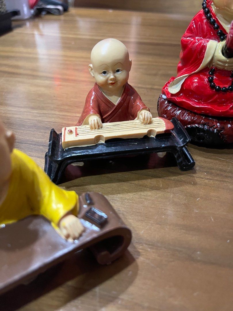 Set of 5 Monk with 4 Students, Hobbies & Toys, Memorabilia ...